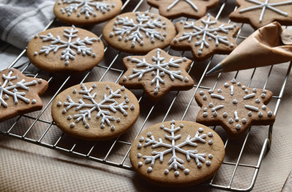 Gild the Gingerbread - The Knitting Shed